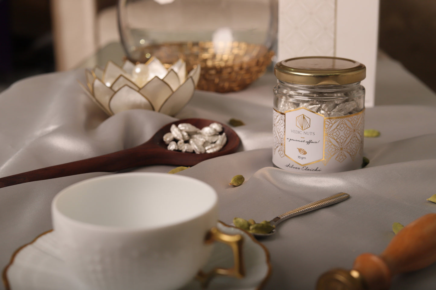 Silver Elaichi – Vedic Nuts