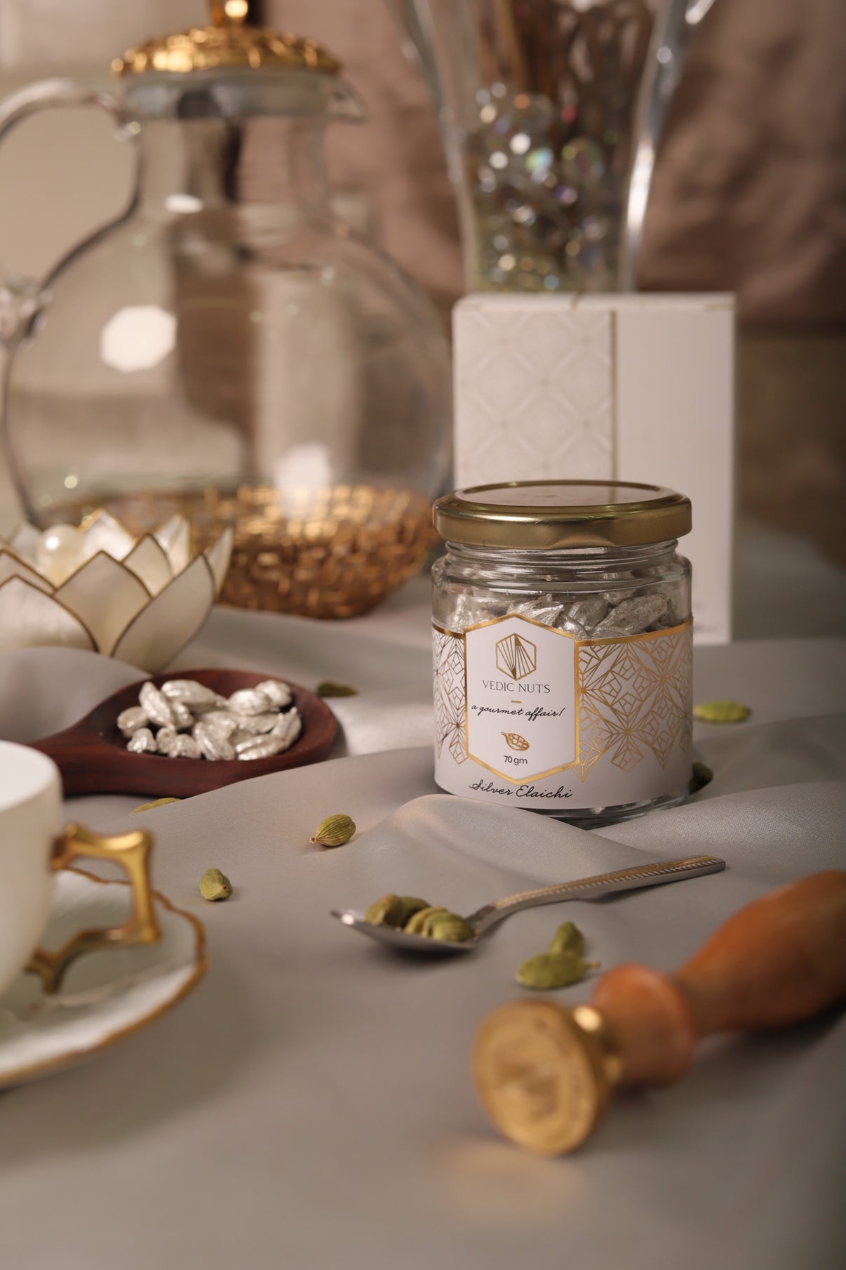 Silver Elaichi – Vedic Nuts